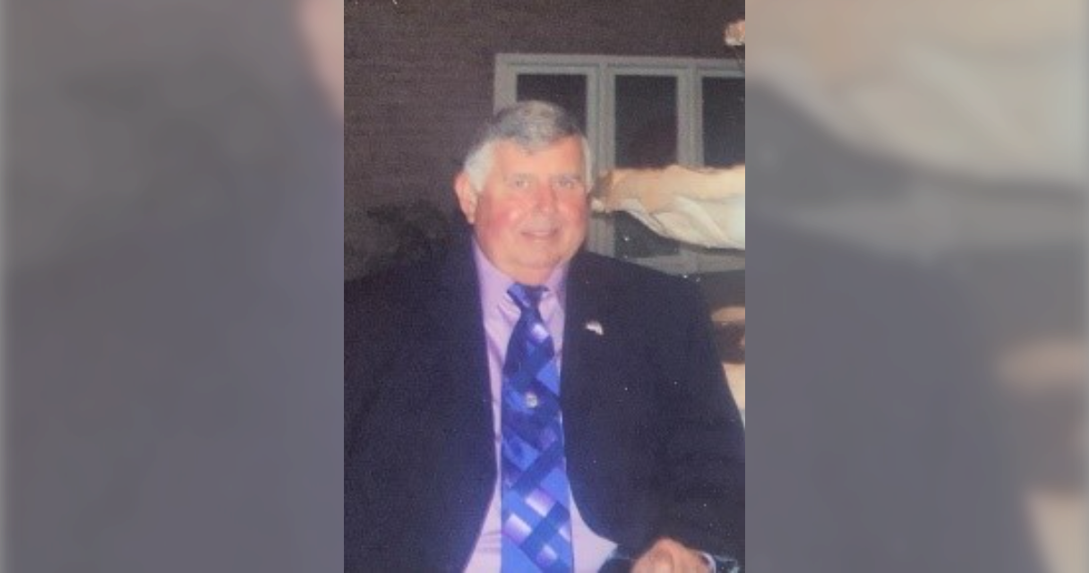 ae74a4d3f3f2b4e4d9d398493a8a311b_Richard_Walker.png